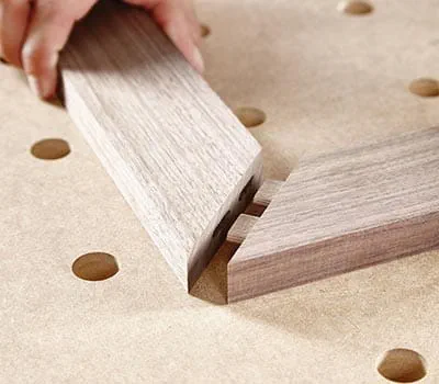 Houtframes verbinden » handleiding hoekverbinding maken